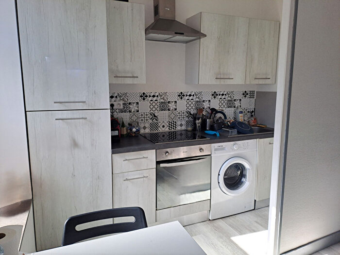 Appartement à louer - La Ferté-Bernard - 2 pièces - 1 chambre