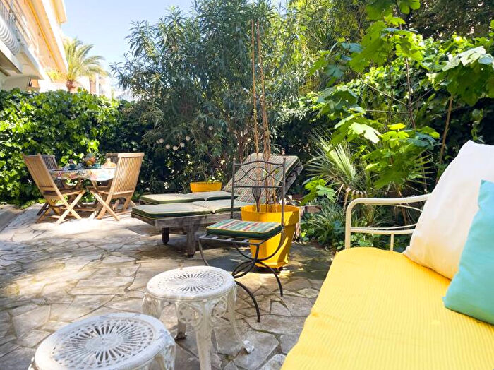 Appartement à vendre - Cannes, Croix des Gardes - 2 pièces - 1 chambre