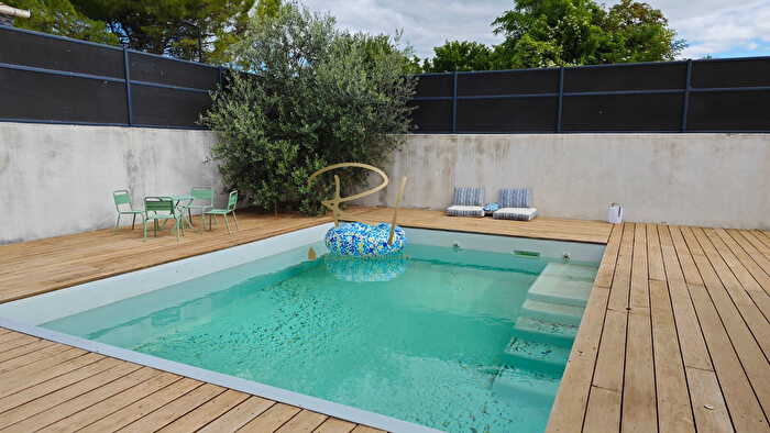 Maison à vendre - Allègre-les-Fumades - 8 pièces - 4 chambres