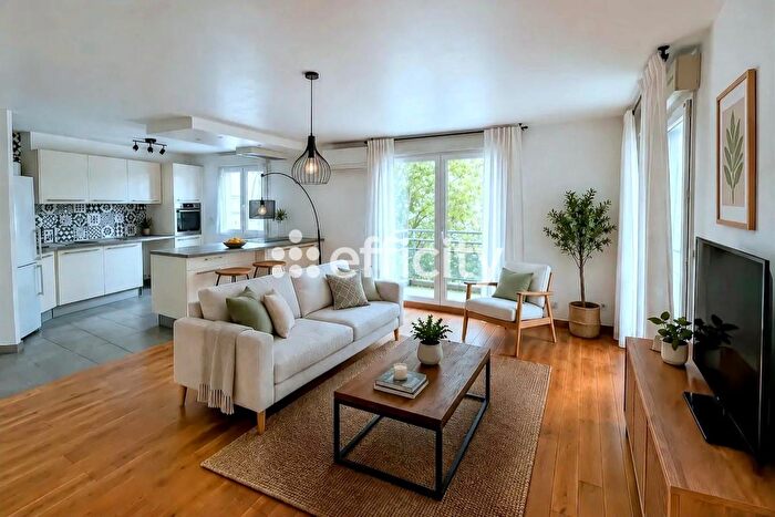 Villeurbanne, Charmettes - Appartement 3 pièces à vendre