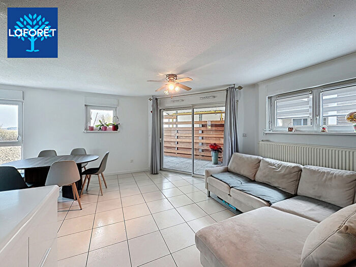 Appartement à vendre - Vendenheim - 4 pièces - 3 chambres