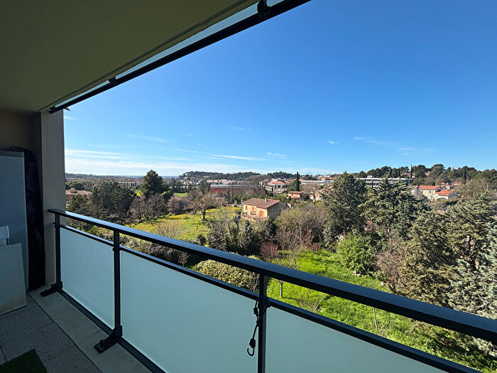 Appartement à vendre - Aix-en-Provence, Pont de lArc - 2 pièces - 1 chambre