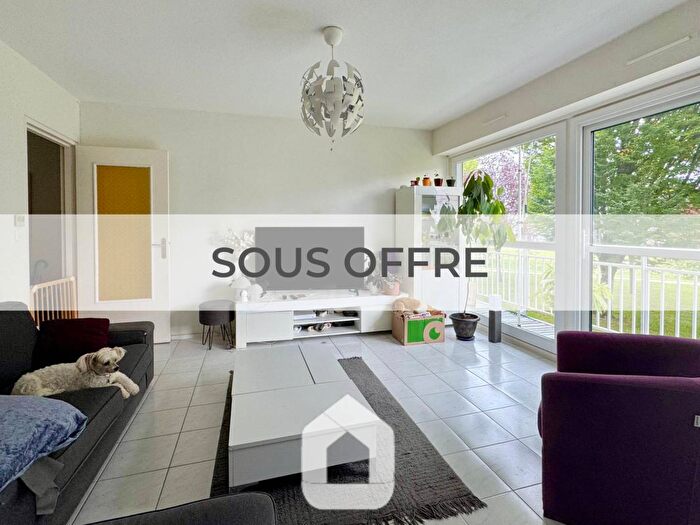 Appartement à vendre - Chevigny-Saint-Sauveur - 5 pièces - 3 chambres