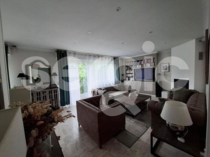 Appartement 6 pièces à louer à Étiolles