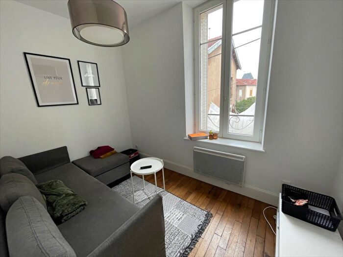 Appartement à louer - Beauregard-Boufflers-Buthégnemont, Nancy - 2 pièces - 1 chambre