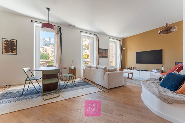 Appartement à vendre - Marseille e , Vauban - 4 pièces - 3 chambres