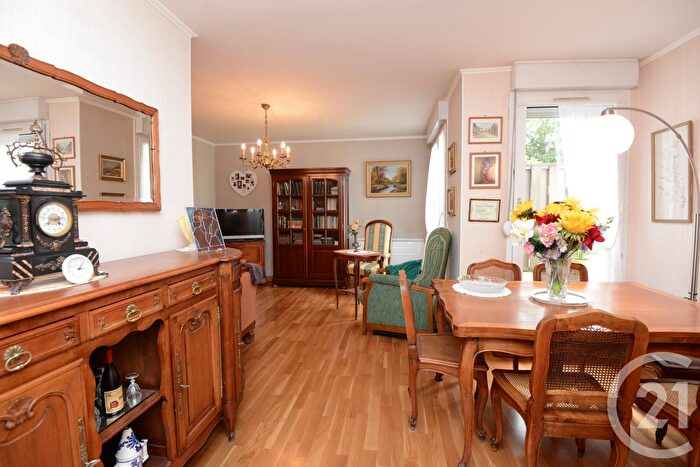 Appartement à louer - Chartres, Hôtel Dieu, Grand Faubourg - 3 pièces - 2 chambres