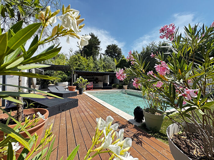 Maison 6 pièces à Aix-en-Provence, Puyricard, Célony, à vendre