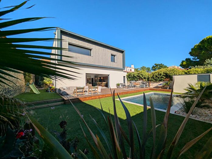 Maison 6 pièces à Nézignan-lévêque, à vendre