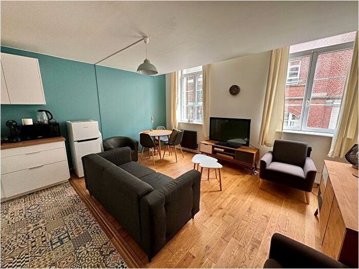 Appartement à louer - Lille, Moulins - 1 pièce - 1 chambre