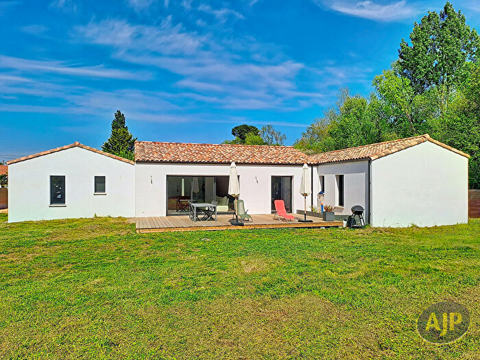 Maison 5 pièces à Challans, Route de Cholet, Route de la Roche-sur-Yon, à vendre