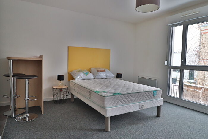 Appartement à louer - Troyes, Trevois, Croncels - 1 pièce