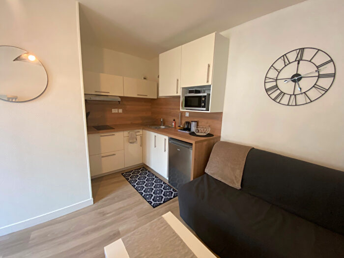 Appartement à louer - Bayeux, Centre-ville, Saint-Jean - 1 pièce - 1 chambre