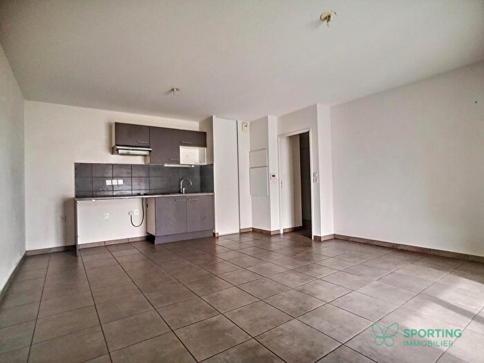 Toulouse, Croix Bénite : Appartement 3 pièces à louer