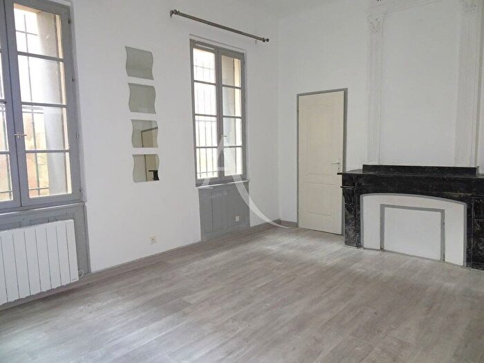 Appartement à louer - Bourg-Charité, Narbonne - 3 pièces - 2 chambres