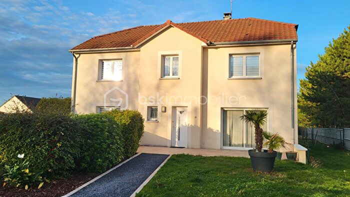 Maison à vendre - Warmeriville - 9 pièces - 5 chambres