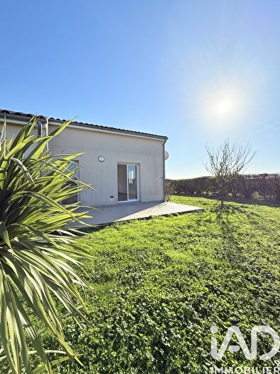 Maison à vendre - Benon - 4 pièces - 3 chambres