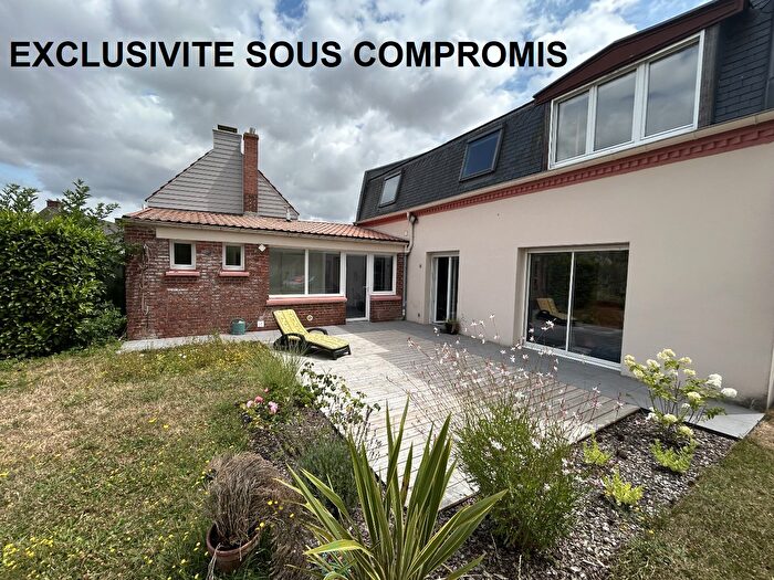 Maison 6 pièces à Bailleul-Sir-Berthoult, à vendre