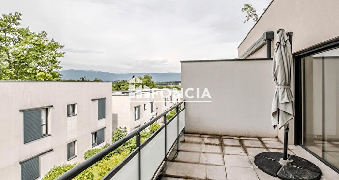 Saint-Julien-en-Genevois, Puy-Saint-Martin, Douane : Appartement 4 pièces à vendre