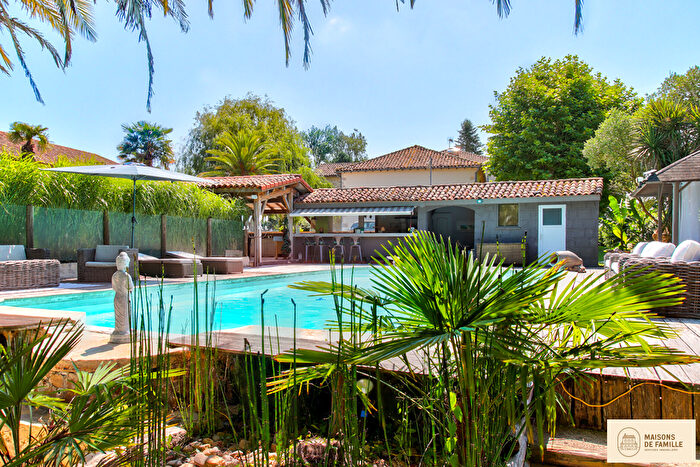 Maison à vendre - Saint-Aubin - 16 pièces - 10 chambres