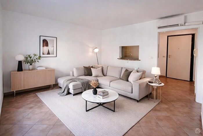 Appartement 2 pièces à vendre à Antibes, Juan-les-Pins, Le Cap