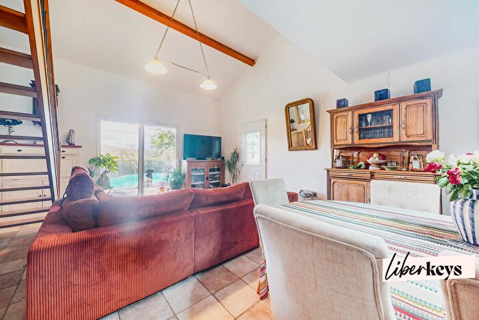 Maison à vendre - Limoux - 7 pièces - 4 chambres