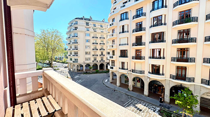 Appartement à vendre - Annecy, Centre-ville, Vieille ville, Marquisats - 6 pièces - 5 chambres