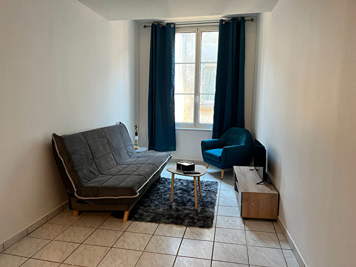 Appartement à louer - Narbonne, Bourg - 1 pièce