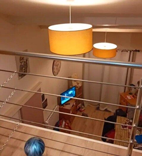 Maison 2 pièces à louer à Porchères