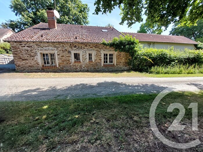 Maison 5 pièces à vendre à La Cellette