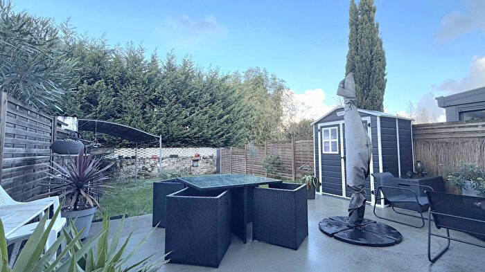 Maison à vendre - Orvault, Bourg, Secteur rural - 4 pièces - 3 chambres