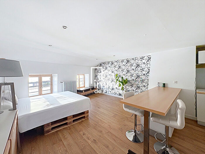 Bourg-en-Bresse, Centre, Brou, Baudières : Appartement 2 pièces à vendre