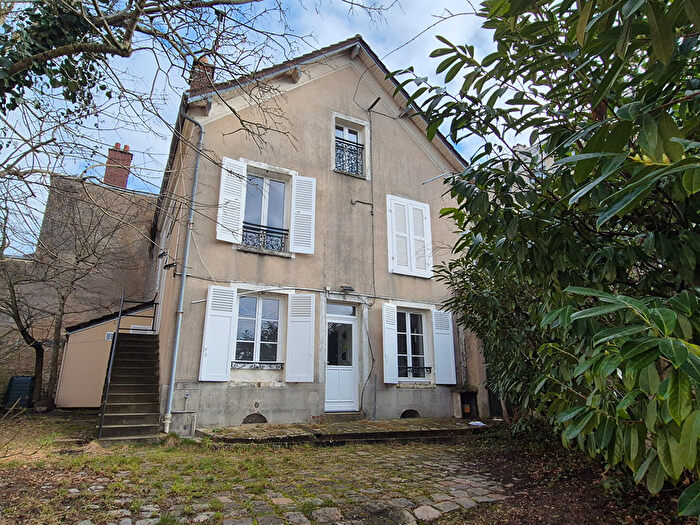 Maison à vendre - Rambouillet, Centre-ville - 8 pièces - 5 chambres