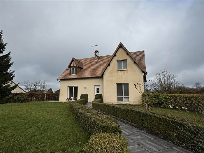 Maison 6 pièces à louer à Le Sap