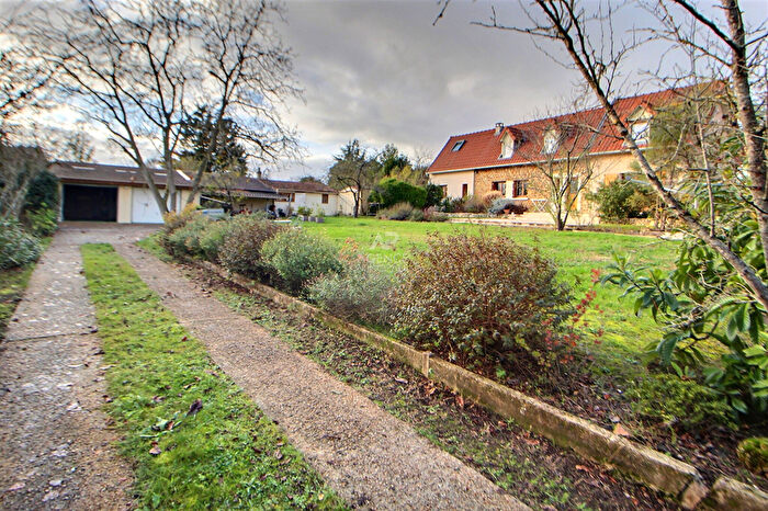 Maison à vendre - Chanteloup-les-Vignes - 5 pièces - 3 chambres