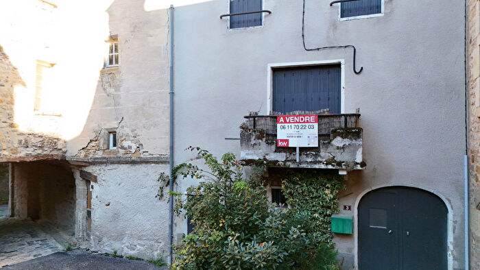 Maison 3 pièces à vendre à Chirac
