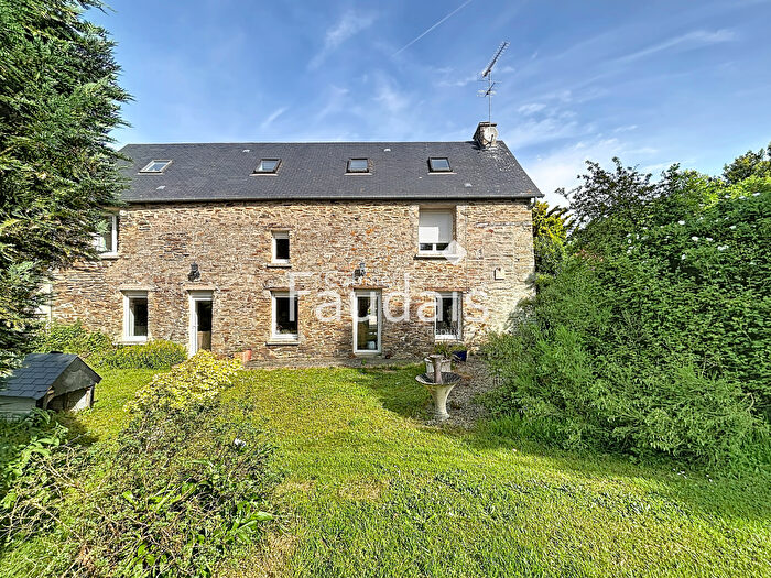 Cahagnes : Maison 8 pièces à vendre