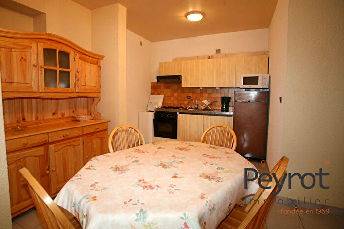Angoustrine-Villeneuve-des-Escaldes : Appartement 1 pièce à louer