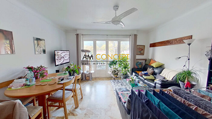 Contes : Appartement 3 pièces à vendre