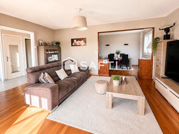 Maison 7 pièces à vendre - Voulx