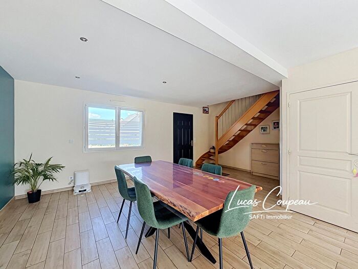 Maison 5 pièces à vendre à Le Lion-d'Angers