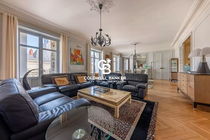 Nantes, Centre-ville : Appartement 7 pièces à vendre
