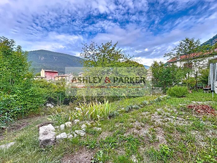 Maison à vendre - Annot - 3 pièces - 1 chambre