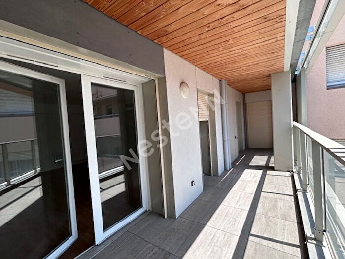 Maisons à vendre et appartements à louer - 1