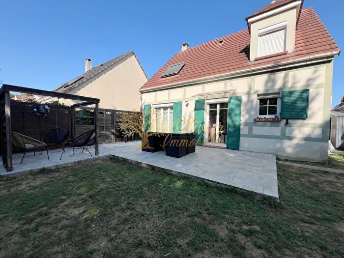 Maison à vendre - La Queue-en-Brie - 5 pièces - 3 chambres