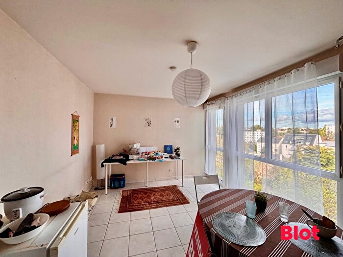 Appartement 2 pièces à vendre - Quartiers Centre, Alphonse Guérin