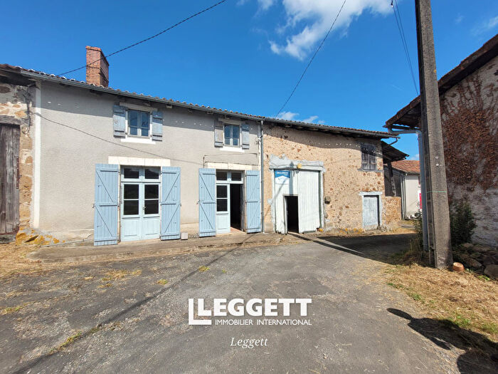 Maison à vendre - Chabanais - 7 pièces - 3 chambres