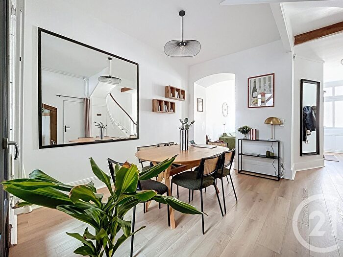 Maison à vendre - Chartres, Centre-ville - 5 pièces - 3 chambres