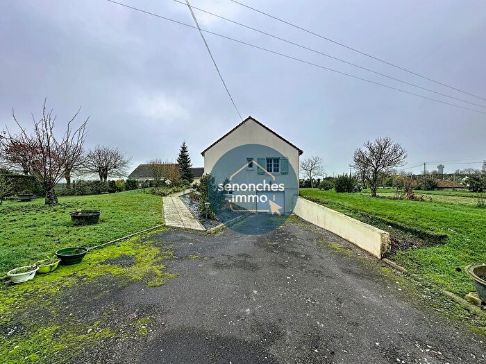 Maison à vendre - Saint-Éliph - 6 pièces - 5 chambres