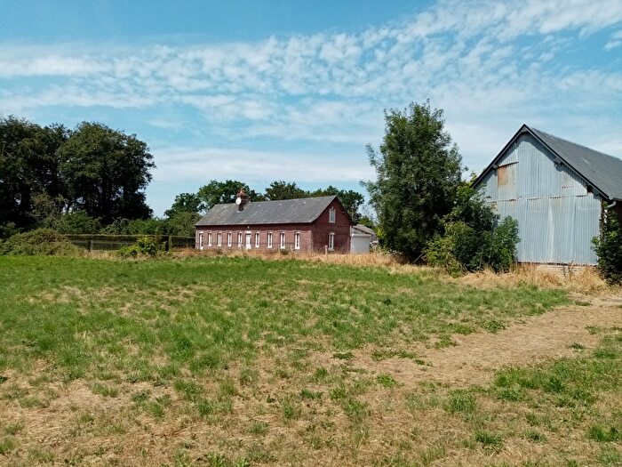 Maison 3 pièces à Beuzeville-la-Guérard, à vendre